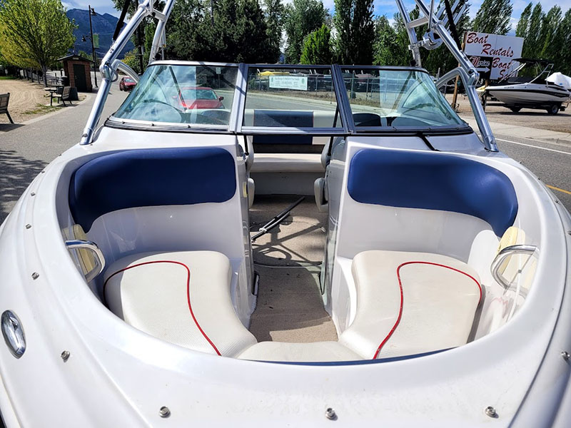 2011 Four Winns H180 – West Kelowna Marine